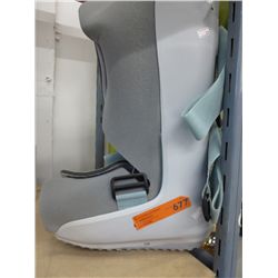 Air cast boot