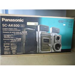 Panasonic SC-AK 600 stereo system, in box