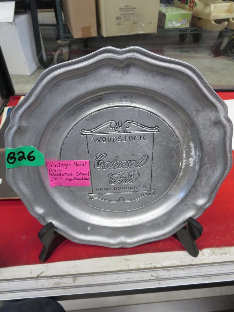 Vintage Metal Plate "Woodstock Colonial Inn"