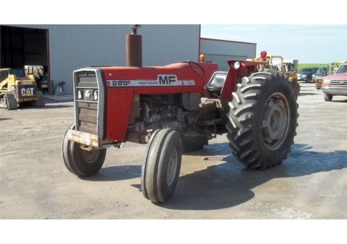 1980 Massey Ferguson 285 Farm Tractor