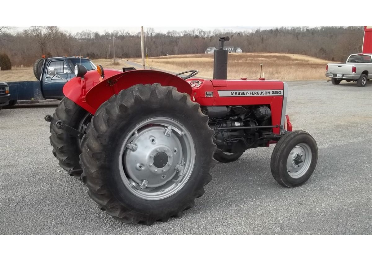 Massey Ferguson 250 Farm Tractor