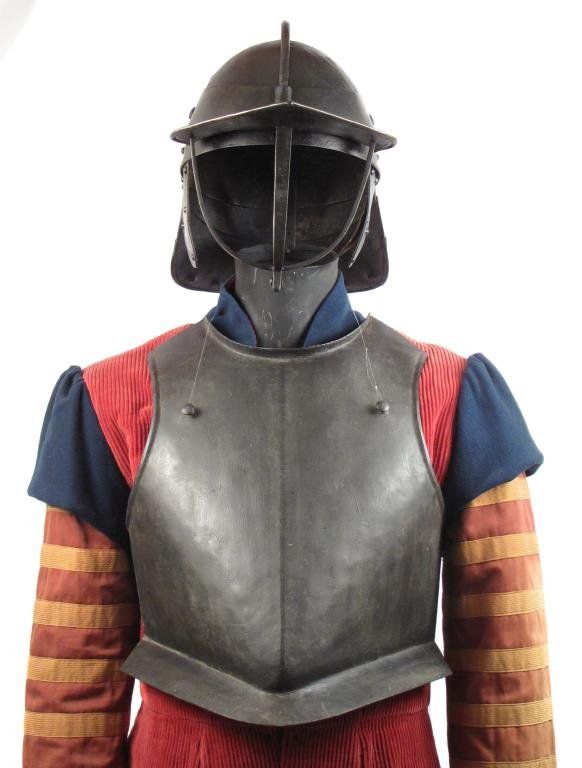 AN ENGLISH CIVIL WAR CUIRASSIER?S ARMOR