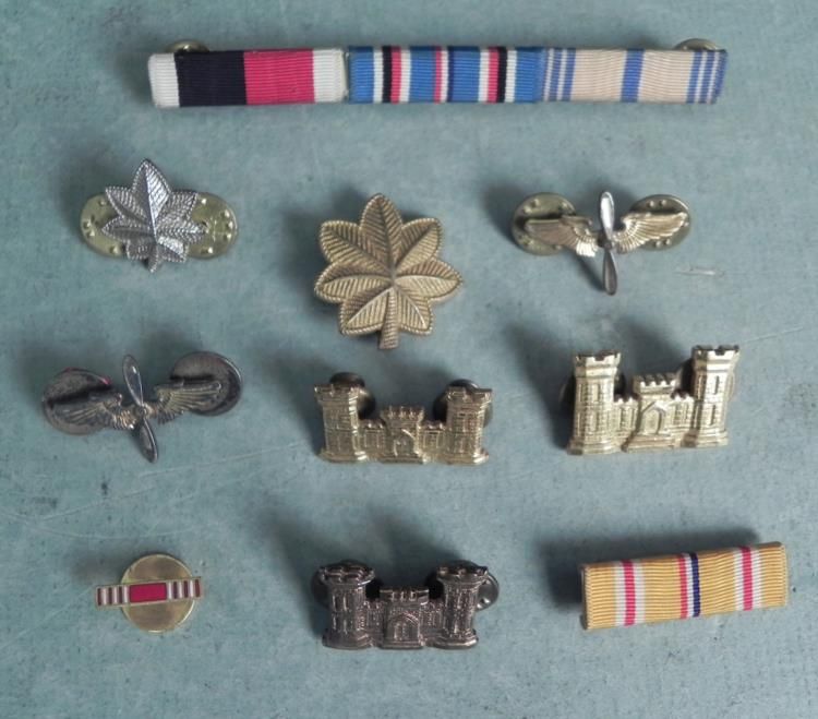 COLLECTION OF 10 US INSIGNIA AND RIBBON BARS