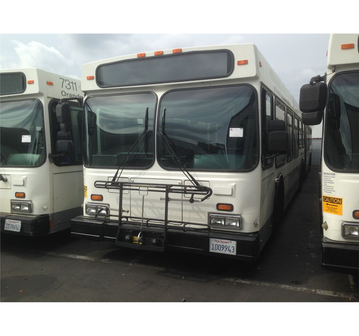 2000 NEW FLYER D60LF