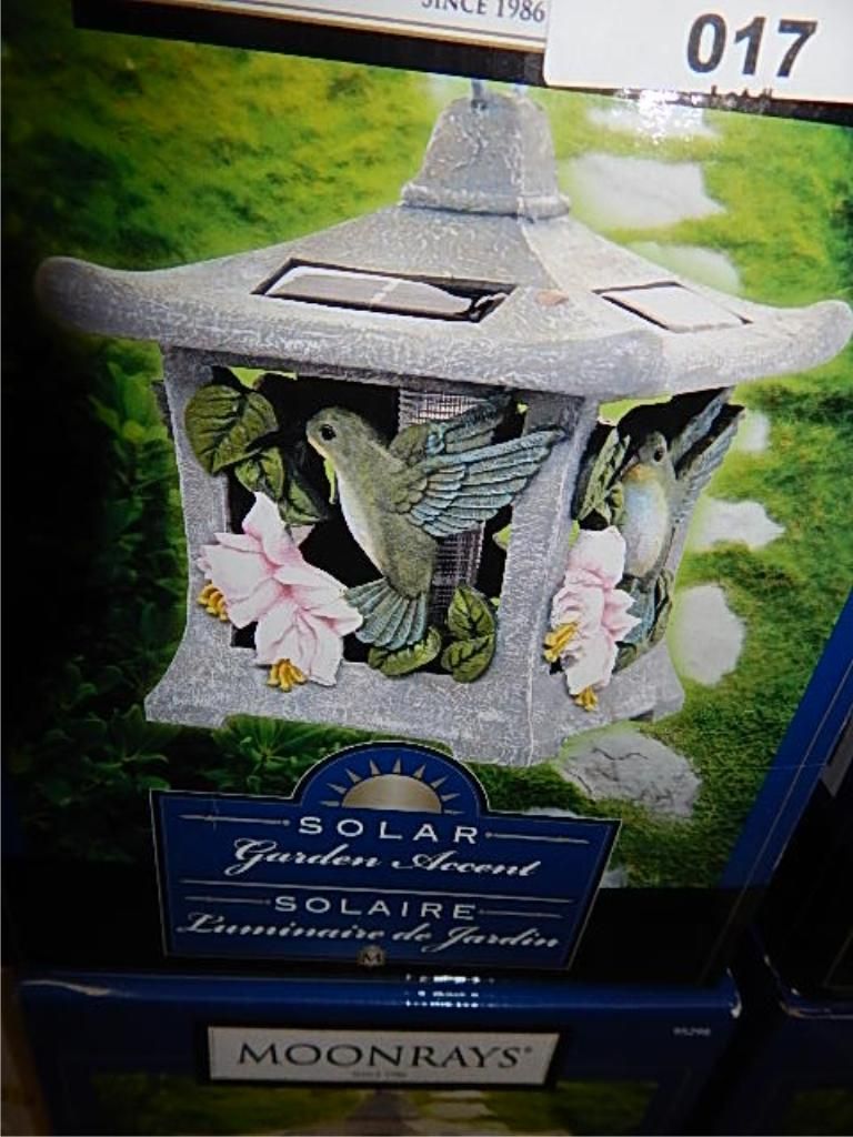 SOLAR LIGHT - NEW - HUMMINGBIRD