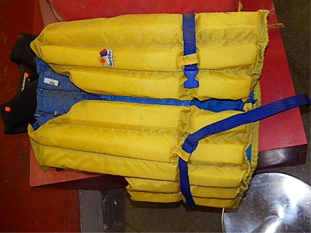 LIFE JACKET - YELLOW