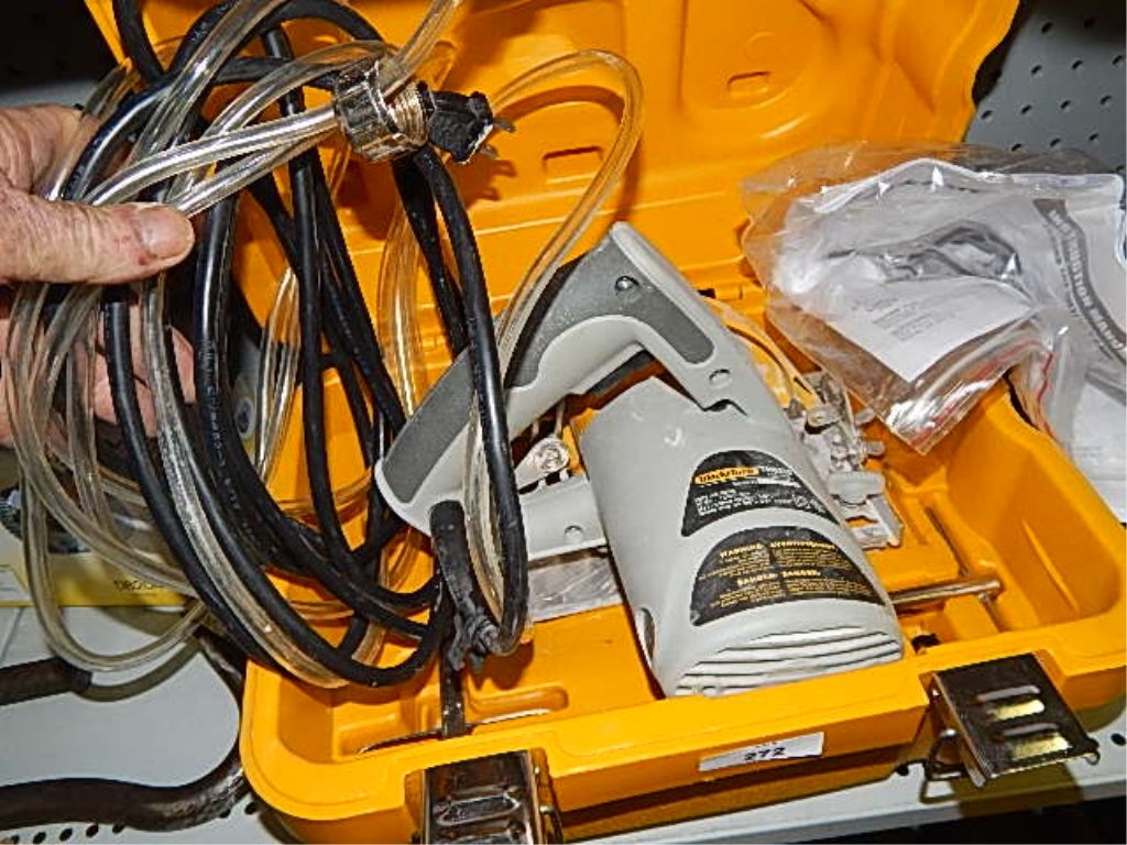 WORK FORCE WET/DRY TILE SAW