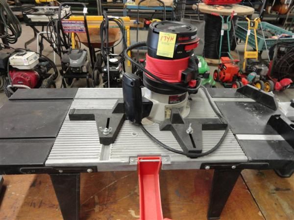 Craftsman Router Table w/Router