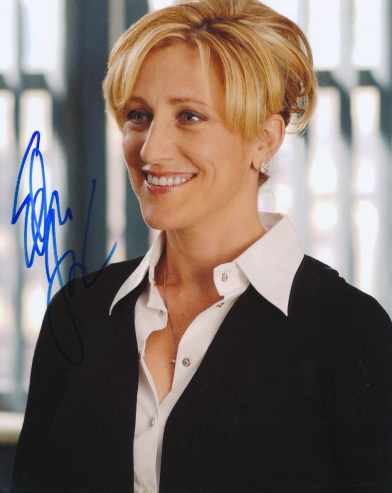 Edie Falco Signed "The Sopranos" 8x10 Photo (PA LOA)