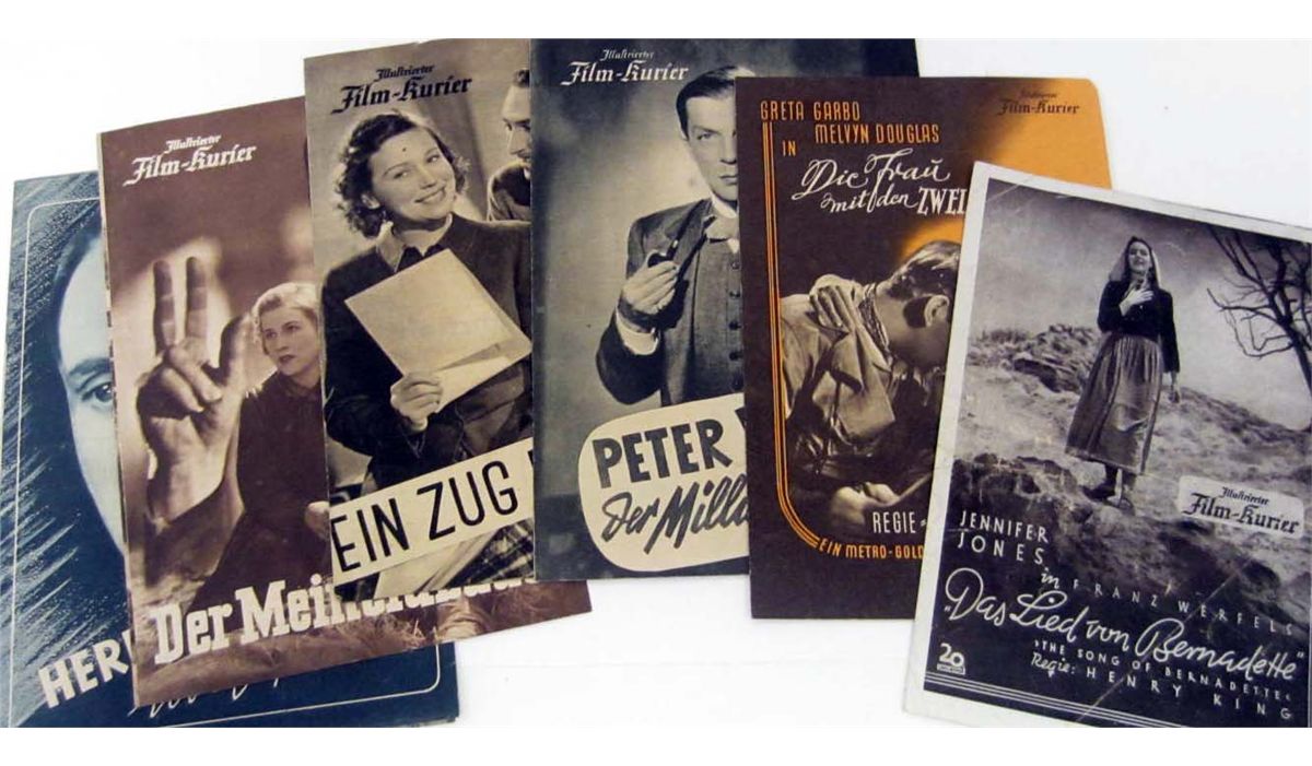 LOT OF 20 VINTAGE GERMAN MOVIE BROCHURES