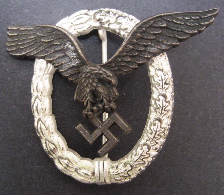 GERMAN NAZI LUFTWAFFE AIR FORCE PILOT BADGE