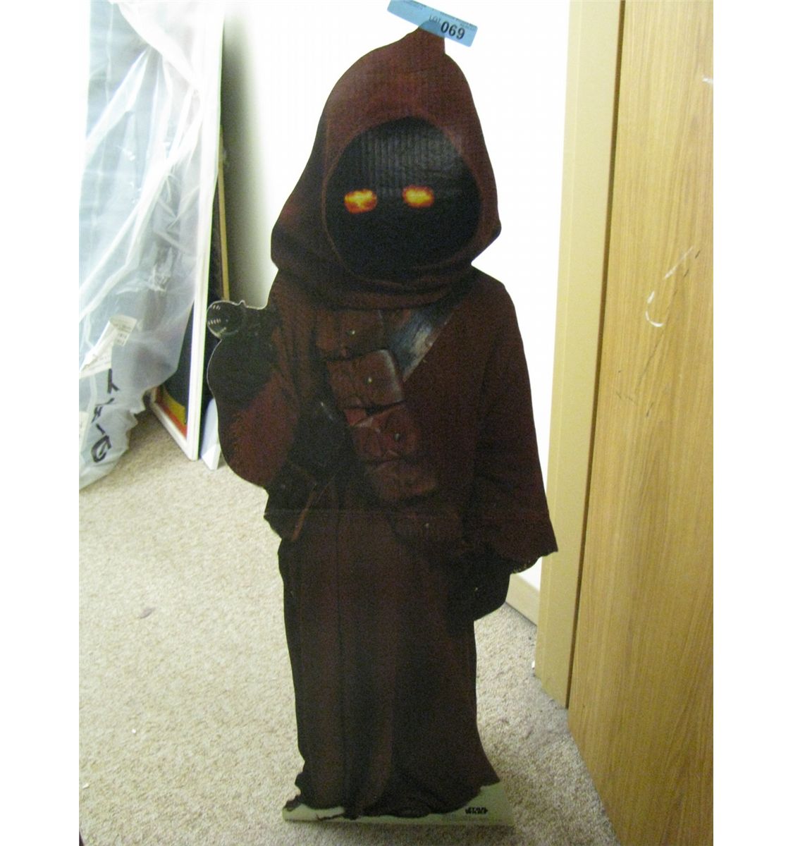 LIFE SIZED CUT OUT JAWA FIGURE