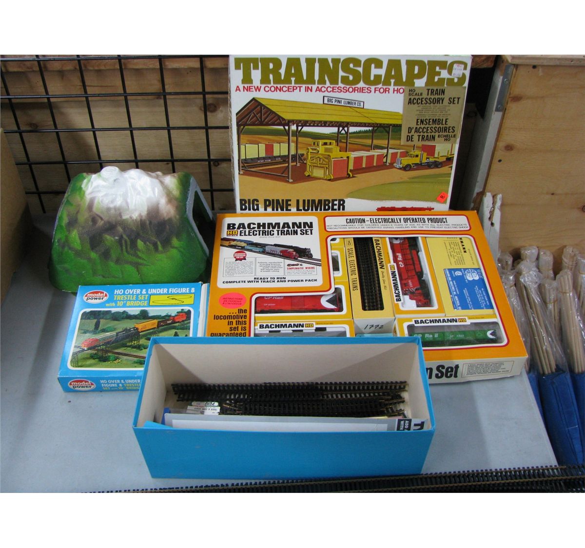 VINTAGE COX TRAIN SET WITH TRACKS DIORAMA SET, ETC