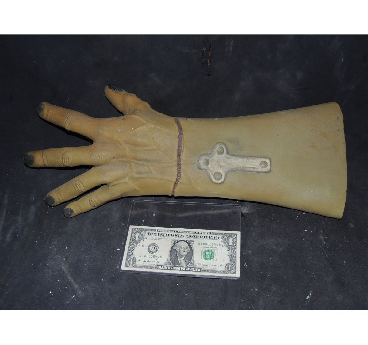 FRANKENSTEIN MONSTER UNIVERSAL STUDIOS USED VINTAGE COSTUME HAND 1