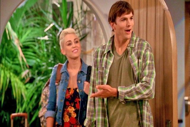 Two And A Half Men Missi (Miley Cyrus) Flower Print Dress Costume