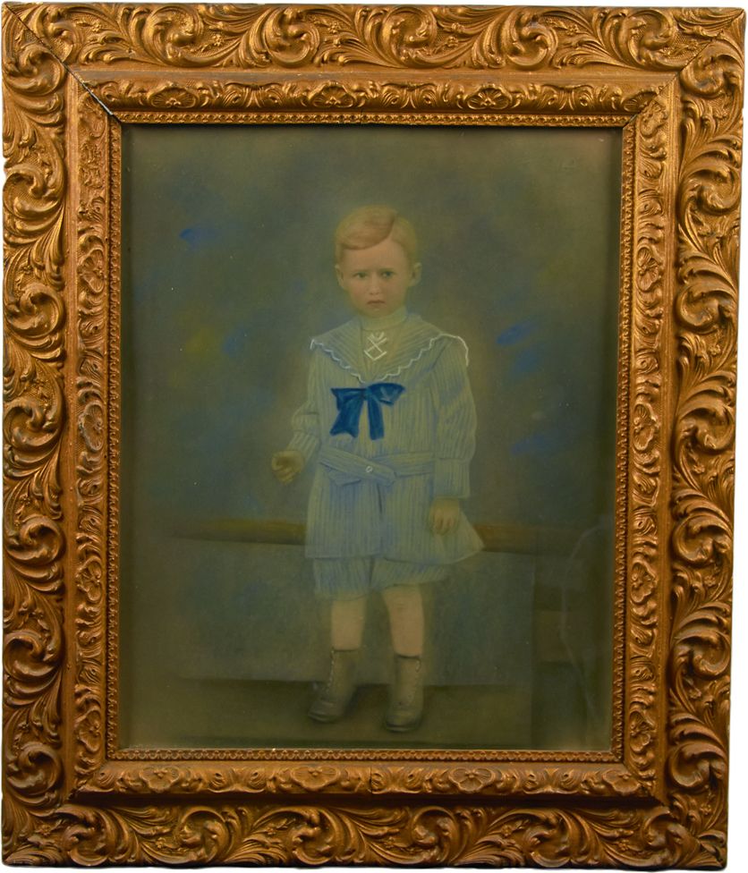 Early Hand-Colored Photo Picture In Ornate Frame