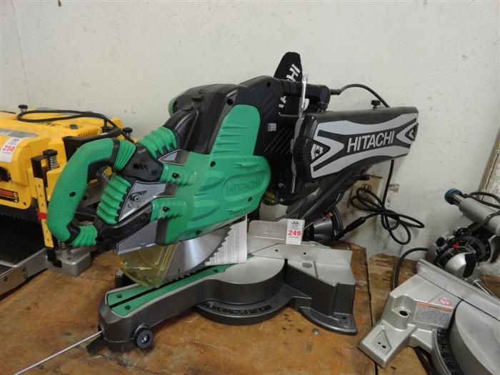 Hitachi 12" Slide Compound Miter Saw