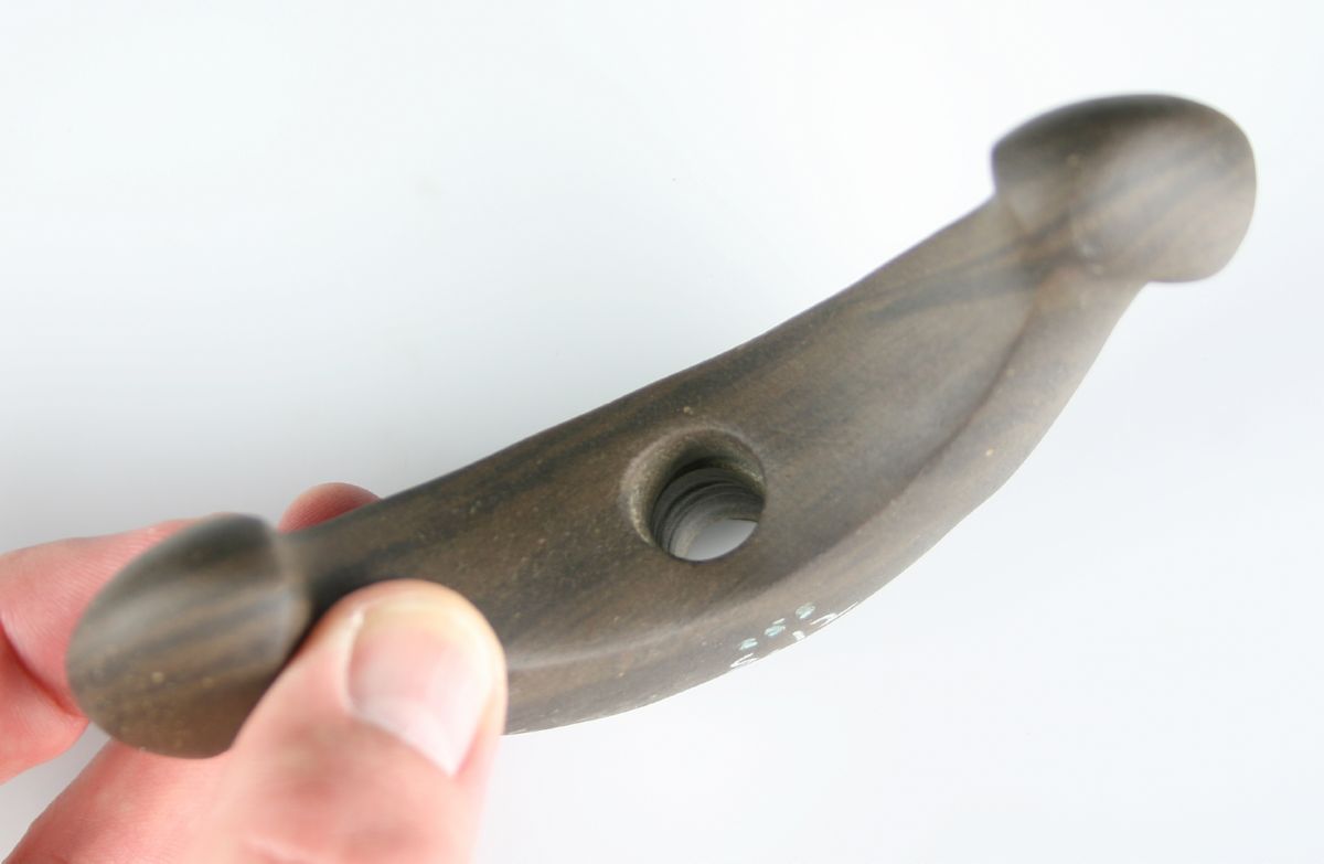 PROVENANCED 3"x5" Knobbed Crescent Bannerstone 4 COA's