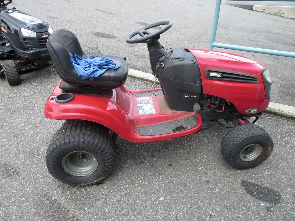 Craftsman LTS3000 ride on lawnmower