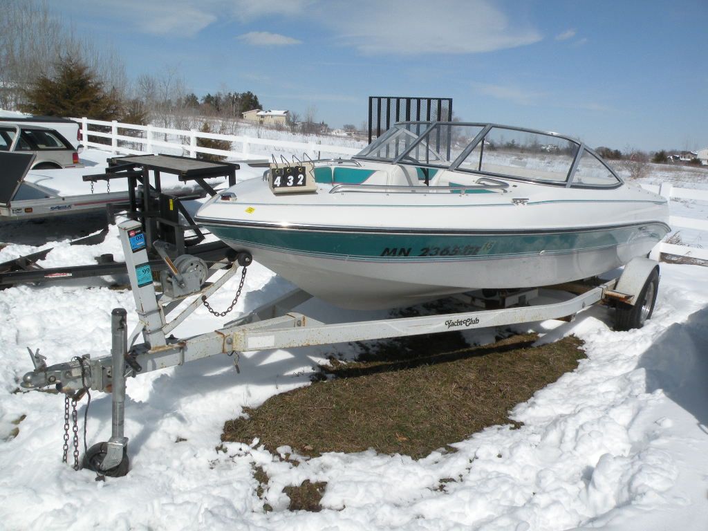 1993 Forester Rio 18' boat SN-FBT20684A393