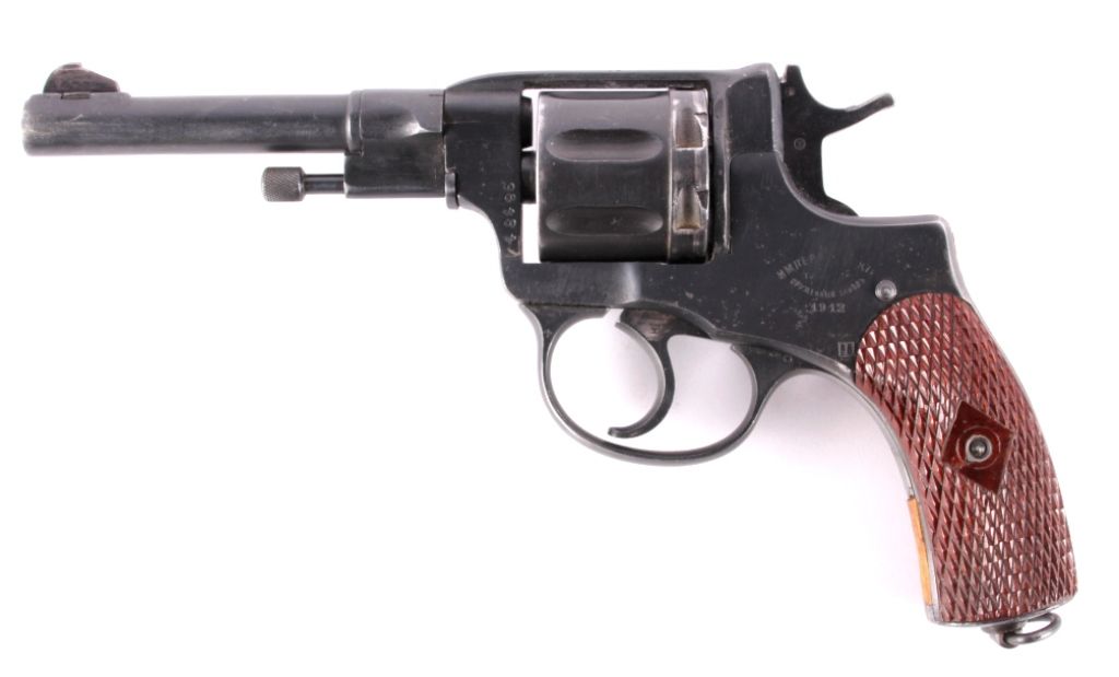 Russian Nagant M1895 Revolver with Ammo