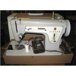 Portable Singer Sewing Machine