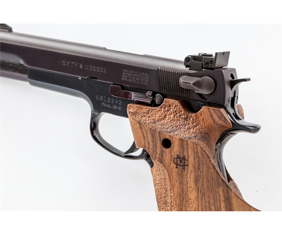 S&W Model 52-2 Semi-Automatic Pistol