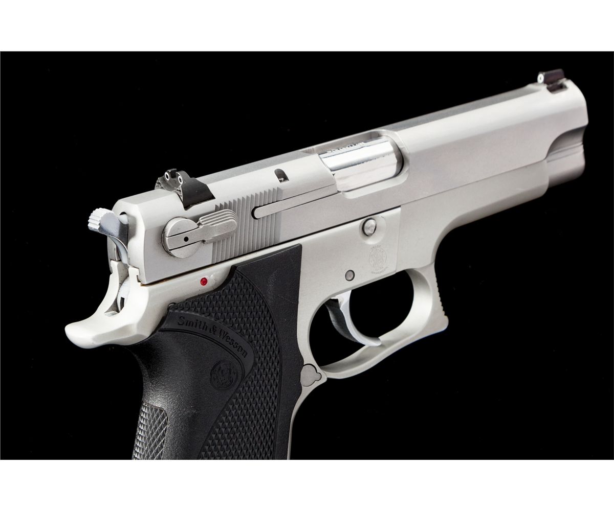 S&W Model 5903 Semi-Automatic Pistol