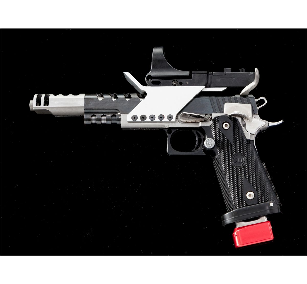 STI Model 2011 Competition ''Race'' Gun