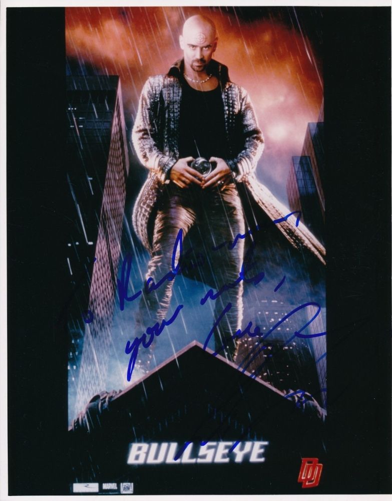 Colin Farrell Signed Bullseye 8x10 Photo Inscribed "You're nuts ...