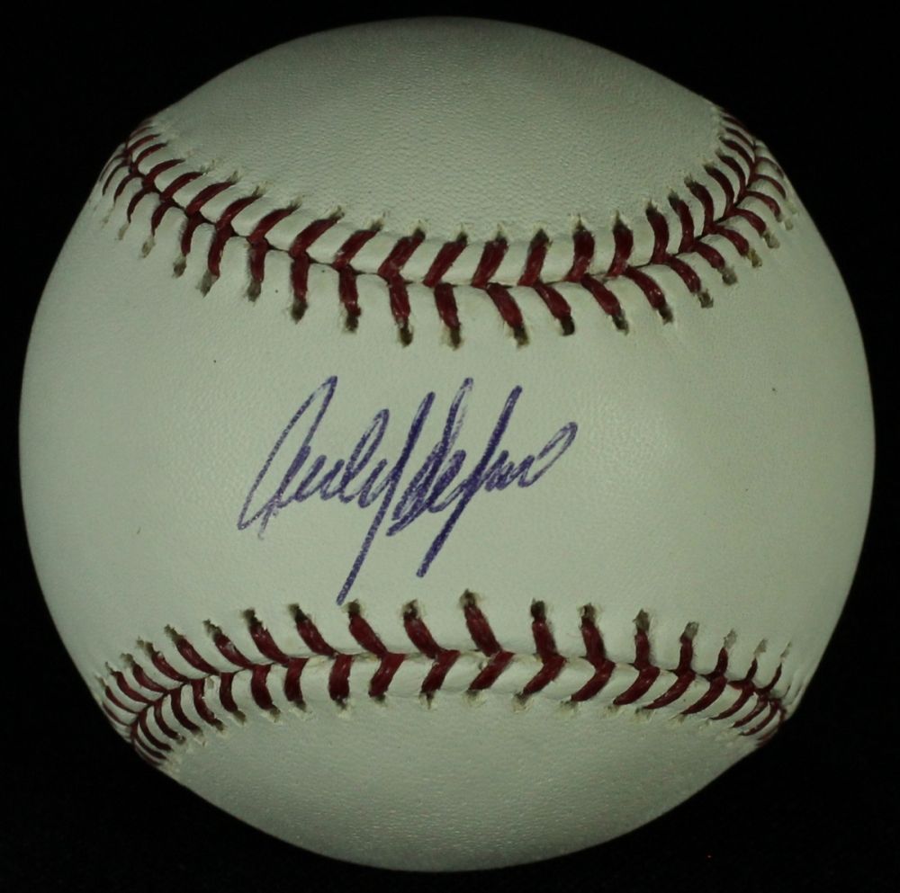 Carlos Delgado Signed OML Baseball (MLB)