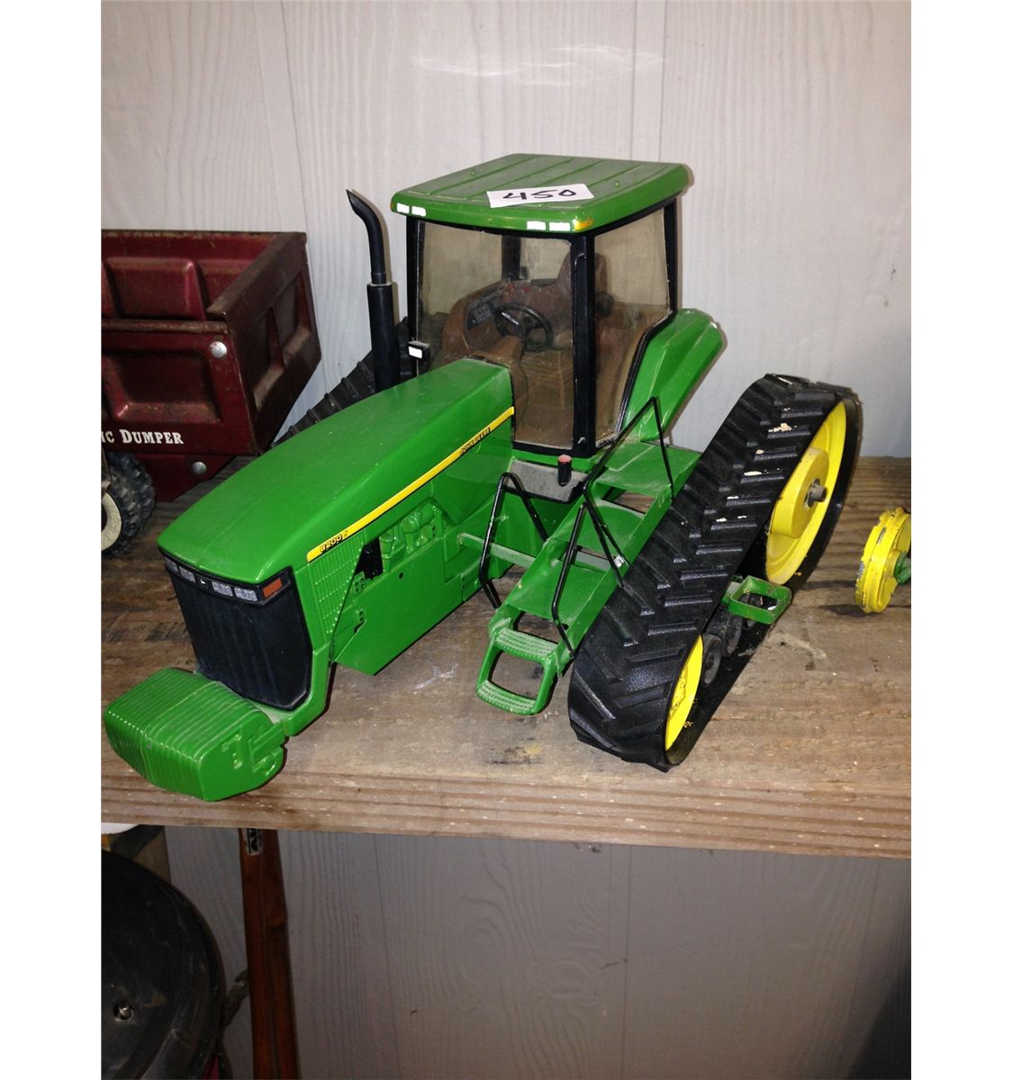 John Deer 8200 Die-Cast Toy