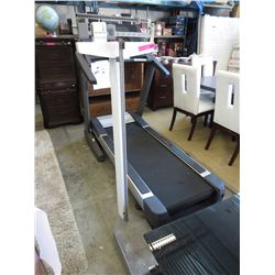 Medical style upright scale - Detecto