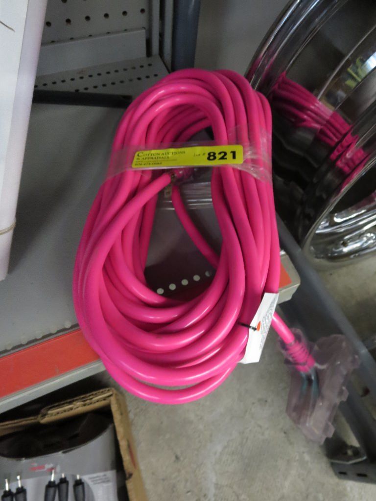 3 prong pink extension cord.