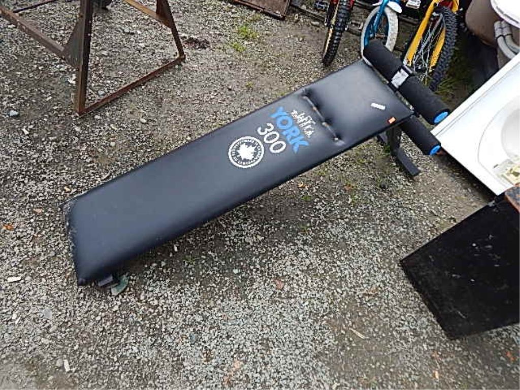 YORK 300 BENCH