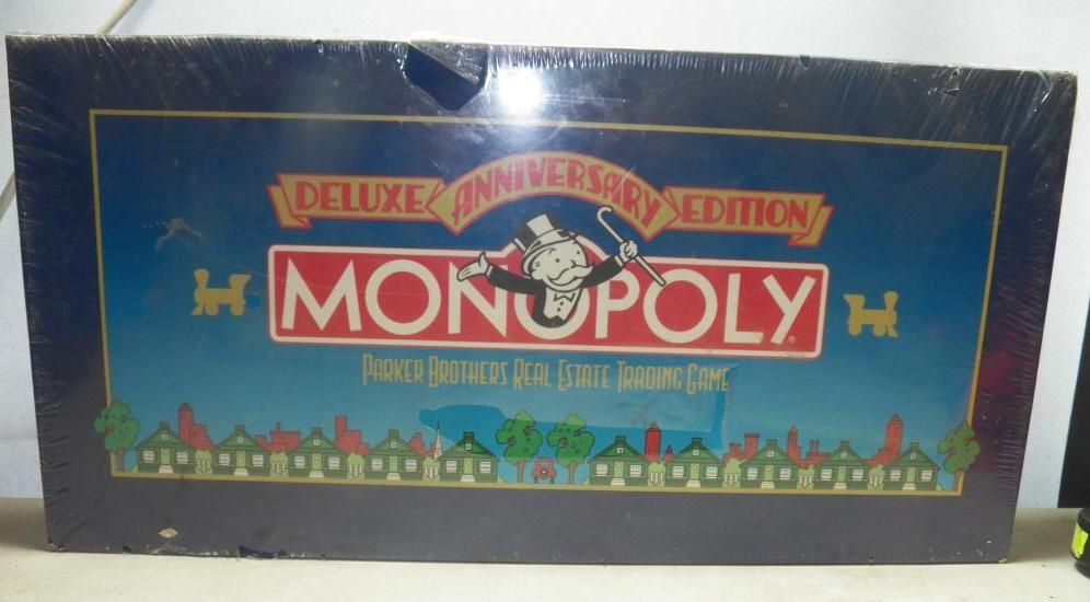 1985 Deluxe Anniversary Edition Monopoly