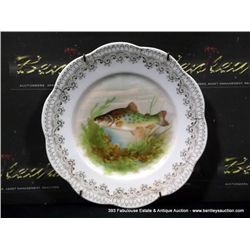 BAVARIA HAND PAINTED FISH PLATE, 7 1/2" W/ GOLD PLATE WALL HANGER