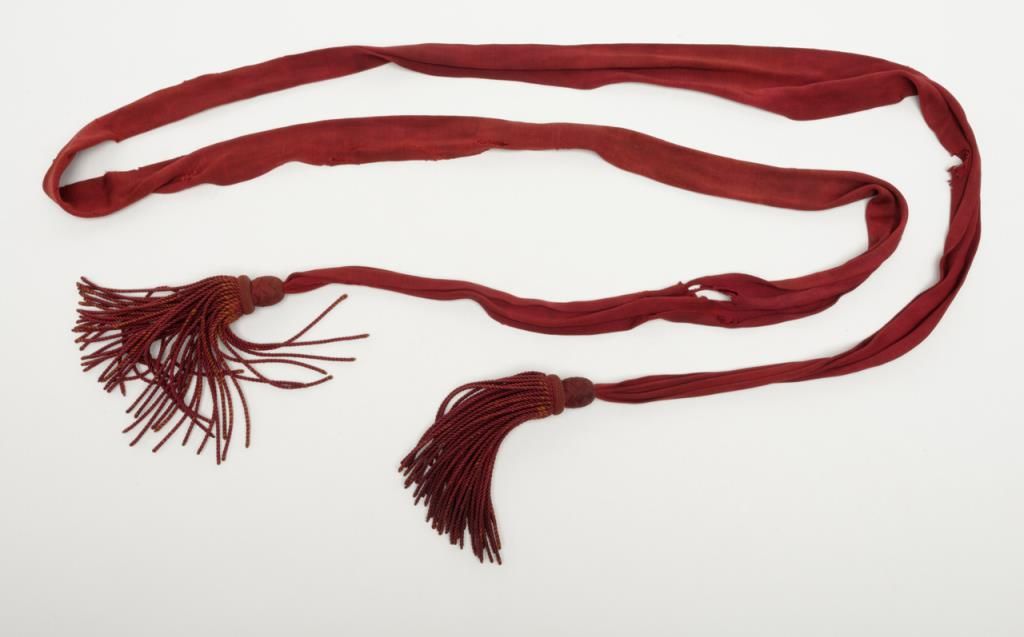 Civil War era maroon color dress sword sash and knots, over 12 feet in ...