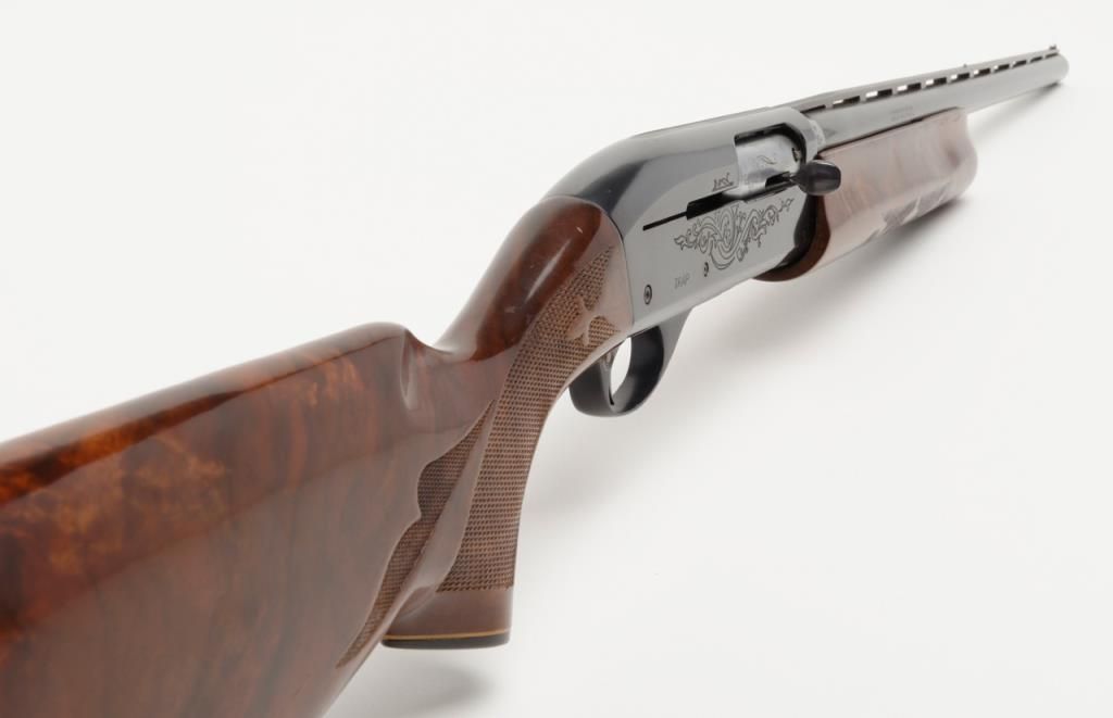Remington Model 100 Trap semi-auto shotgun, 12 gauge, skeet choke, 25-1 ...