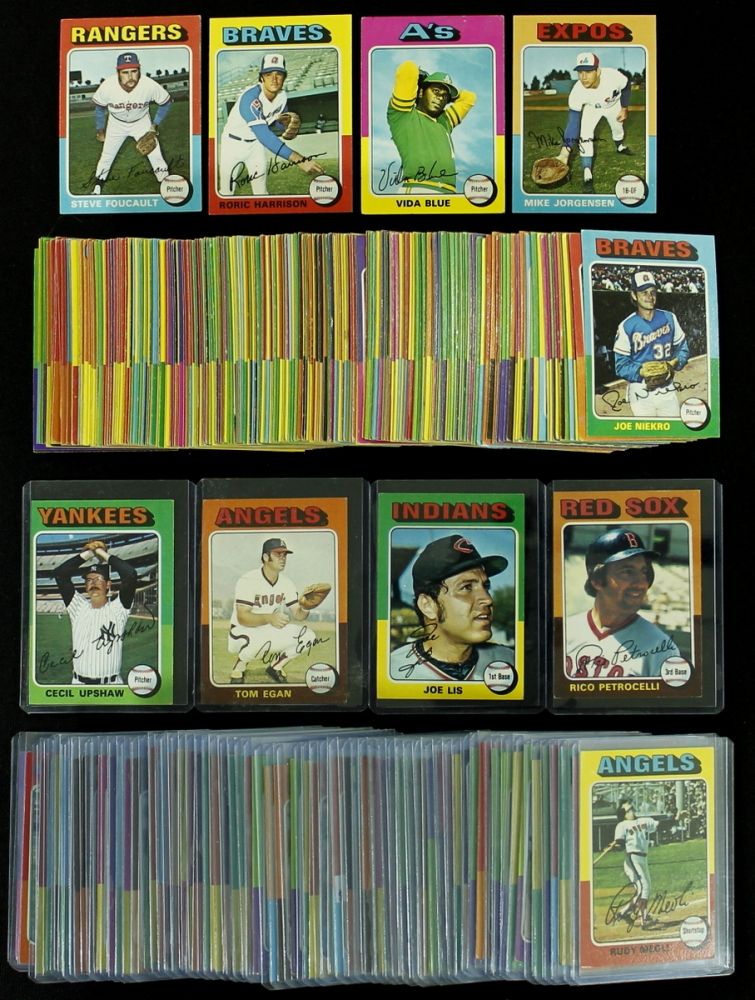 Lot of (273) 1975 Topps Baseball Cards with Al Oliver, Dave Johnson ...