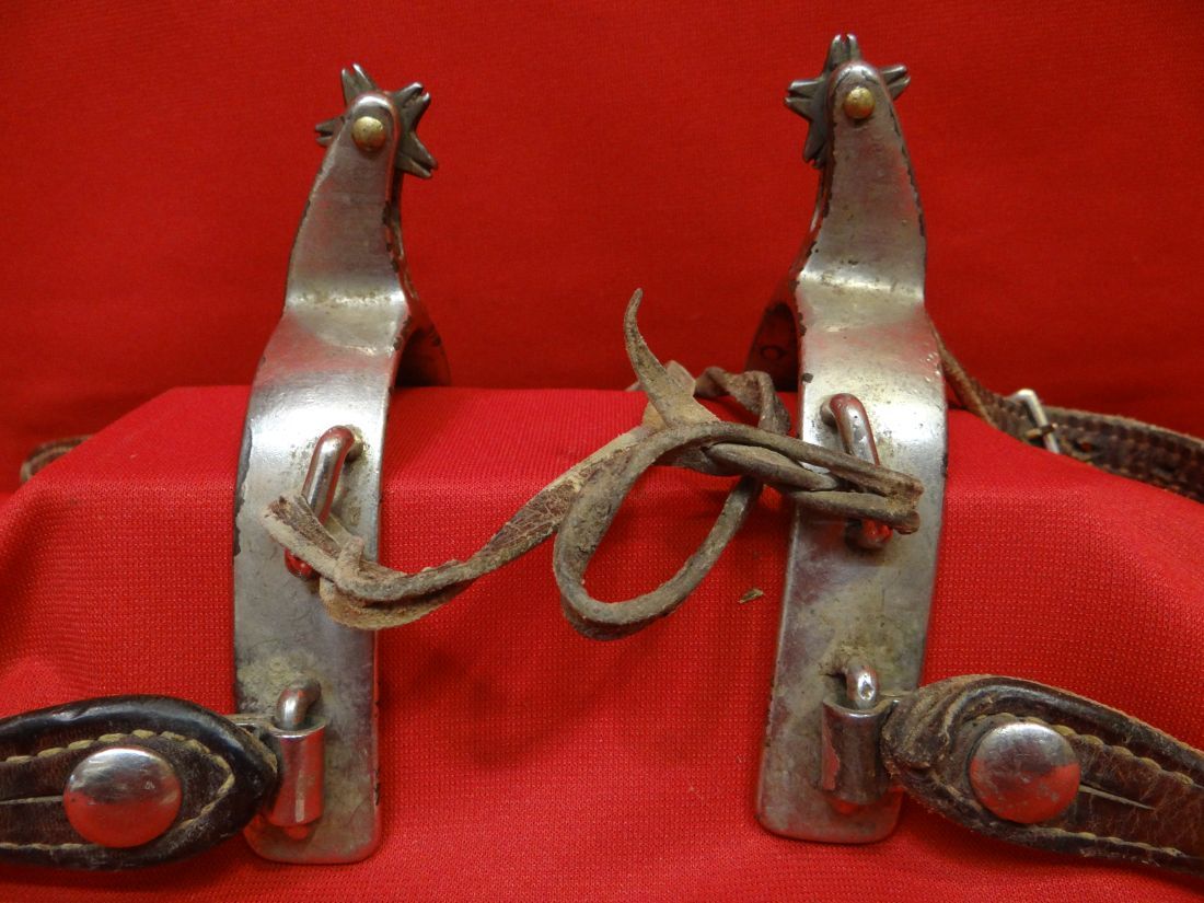 North & Judd bronc spurs, anchor mark
