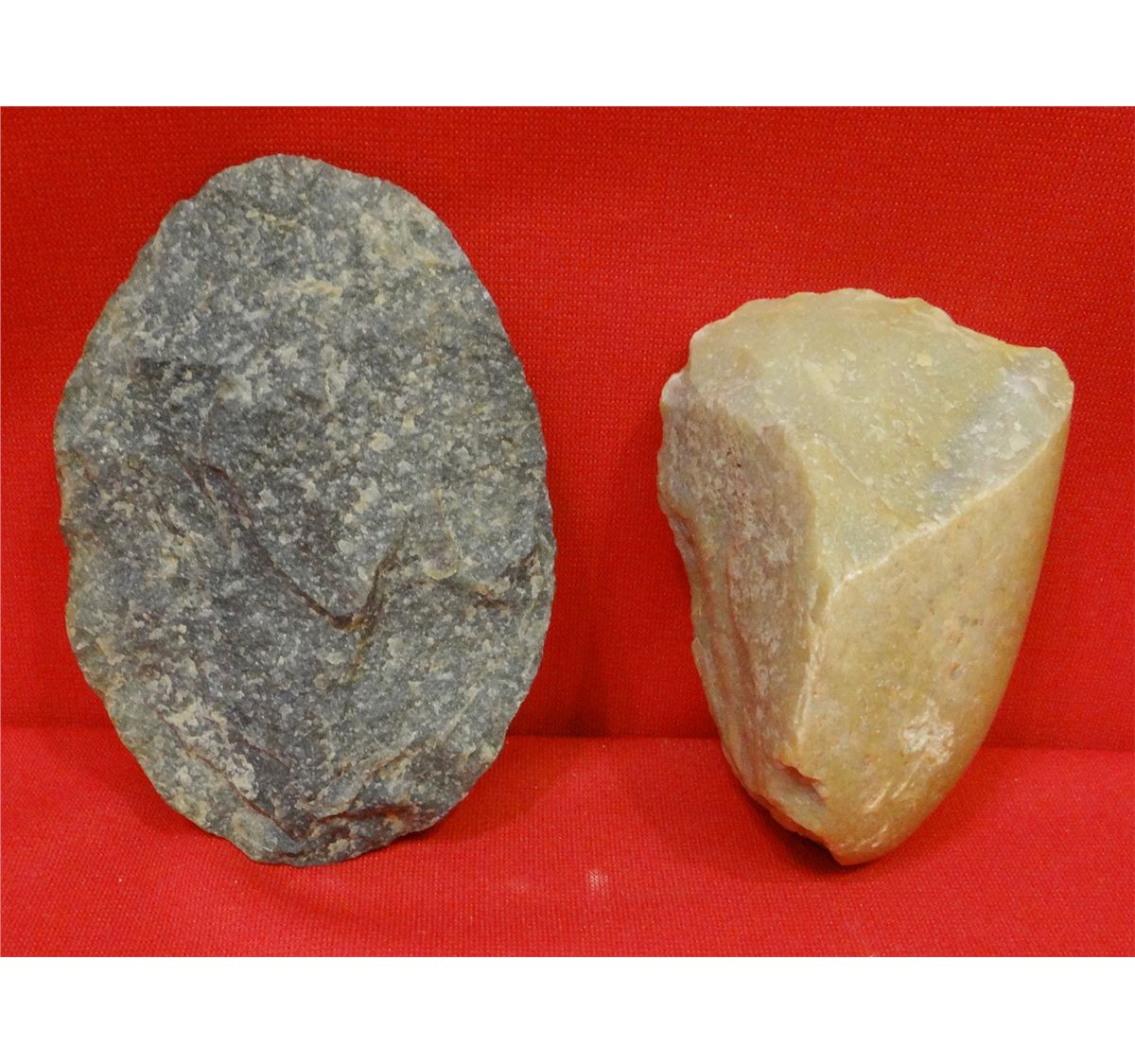 4 Plains Indian scrapers & 1 knife scraper, 4 and 5", Rosebud, MT