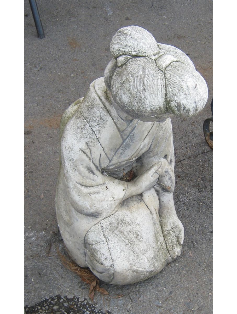 Asian Lady Concrete Statue