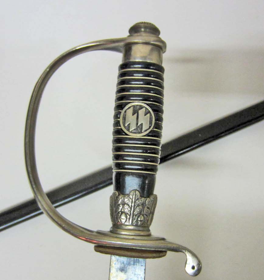 GERMAN NAZI WAFFEN SS OFFICERS SWORD W/ SCABBARD
