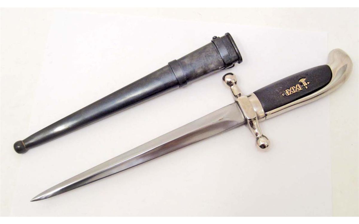 ITALIAN DICTATOR MUSSOLINI FASCIST LEADERS DAGGER