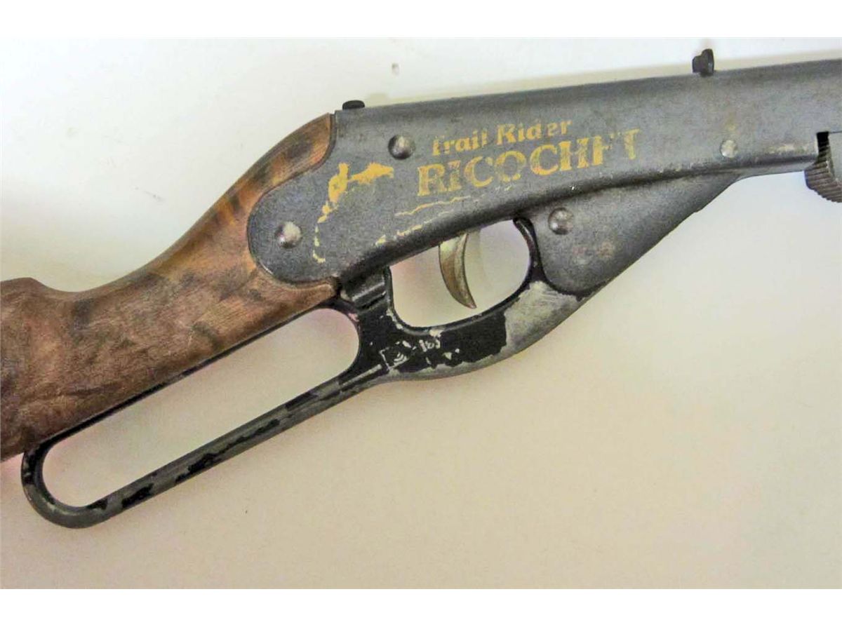 VINTAGE DAISY TRAIL RIDER RICOCHET MODEL 660 TOY GUN