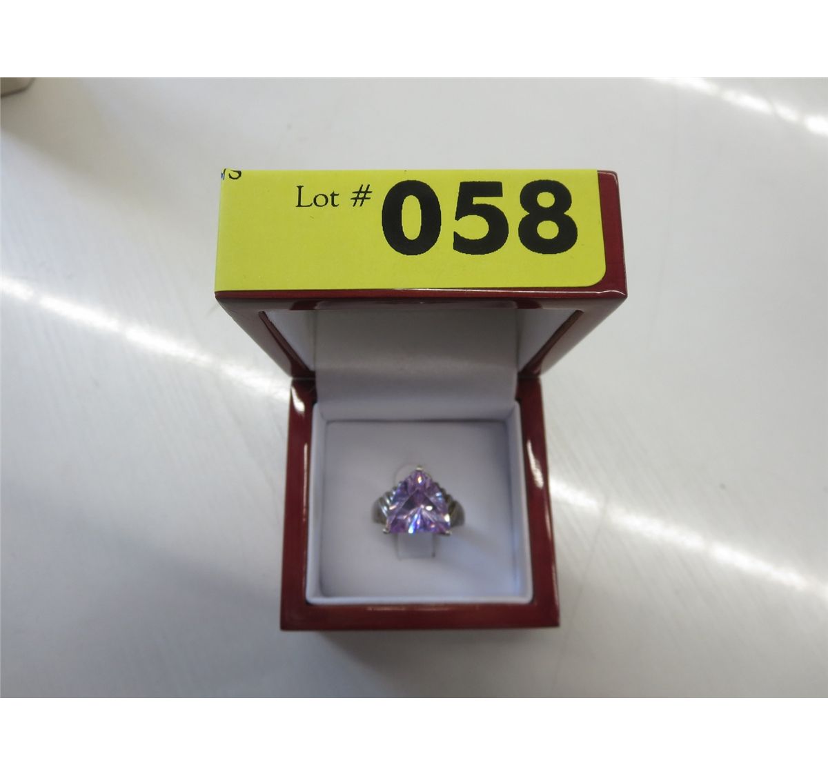 9 Gram - marked sterling silver estate ring