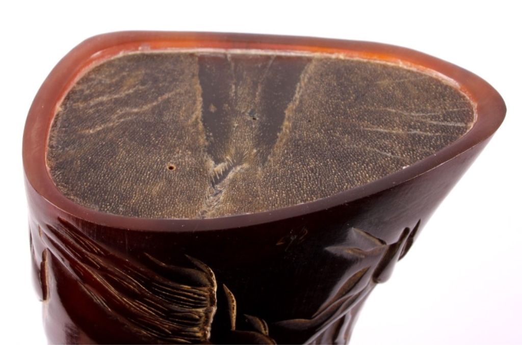 Antique Chinese Carved Rhino Horn This piece is a