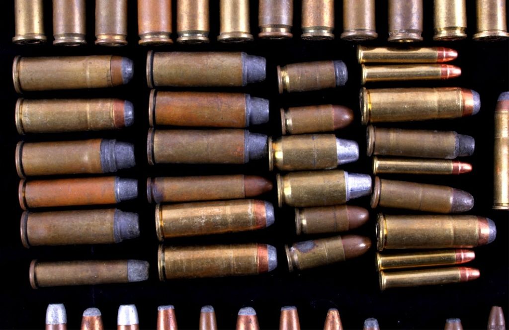 Vintage & Antique Ammo Collection 125 bullets Thes