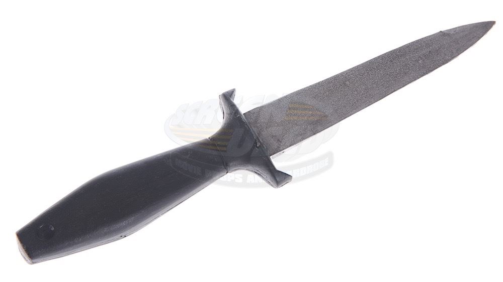 Entrapment - Gin's Stunt Knife (Catherine Zeta-Jones)